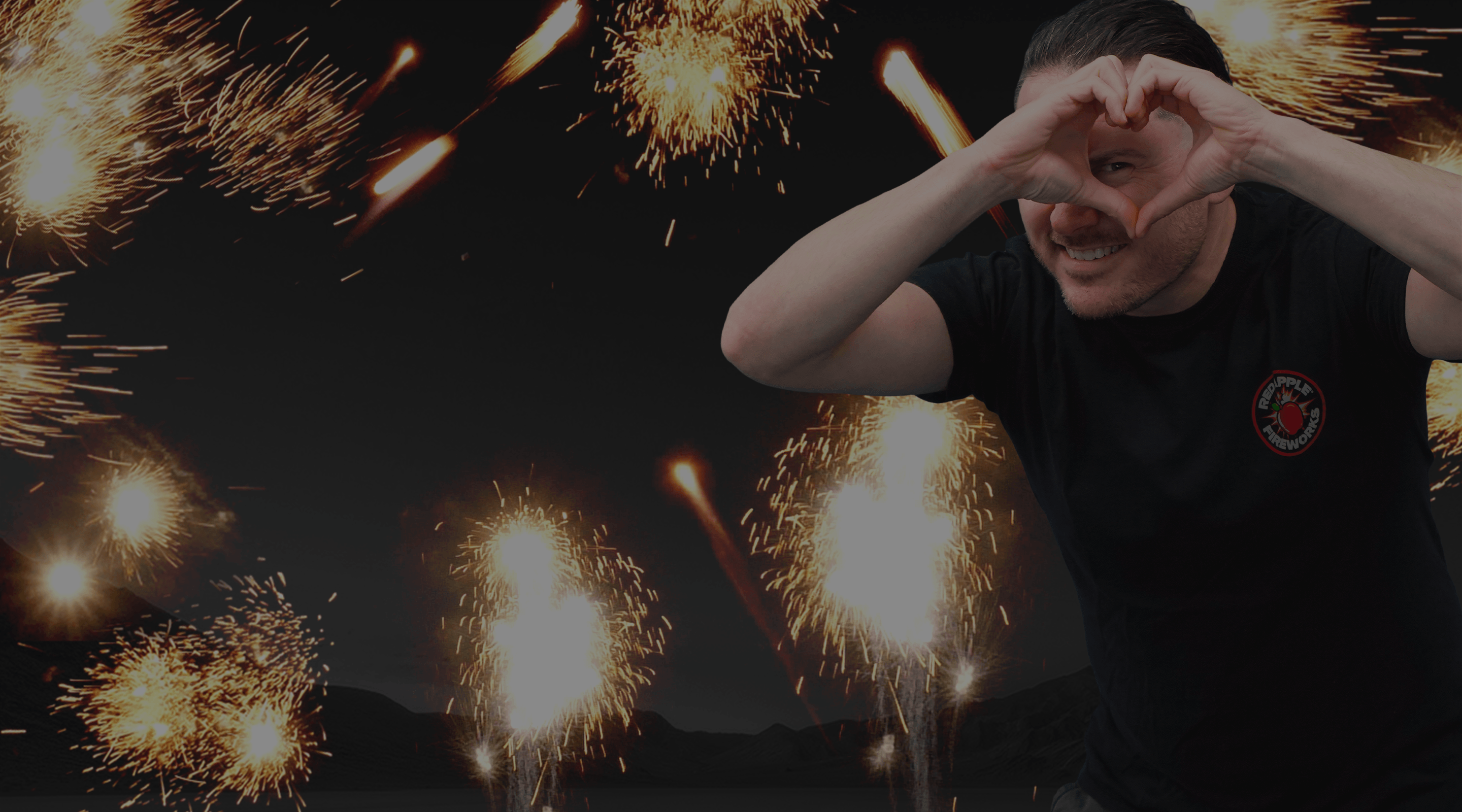 Buy Screaming Pixel™ Rocket Fireworks Online – Red Apple® Fireworks